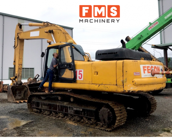 Cho thuê Máy xúc đào Komatsu PC 300-6